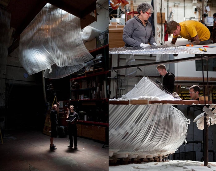 Billowing glass by Nikolas Weinstein Studios - 谷德设计网