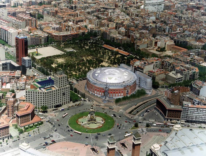 Las Arenas by Rogers Stirk Harbour + Partners - 谷德设计网