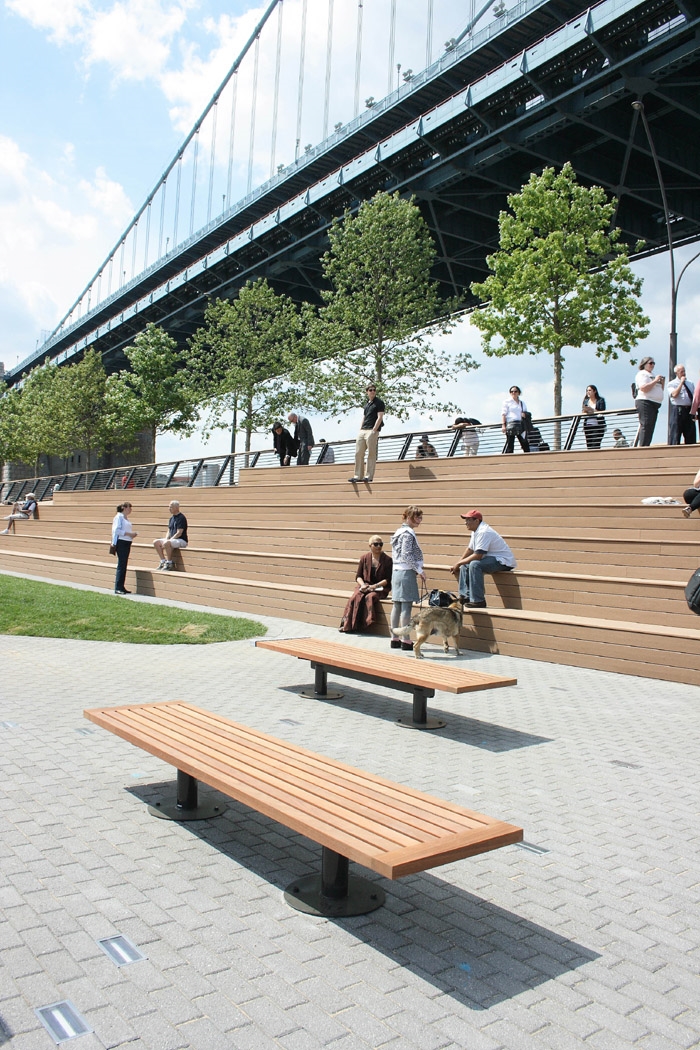 Race Street Pier Philadelphia / James Corner Field Operations - 谷德设计网