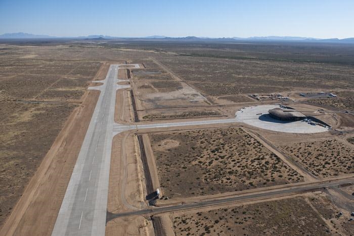 Spaceport America by Foster + Partners - 谷德设计网
