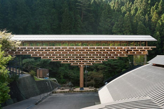 Yusuhara Wooden Bridge Museum by Kengo Kuma + Associates - 谷德设计网