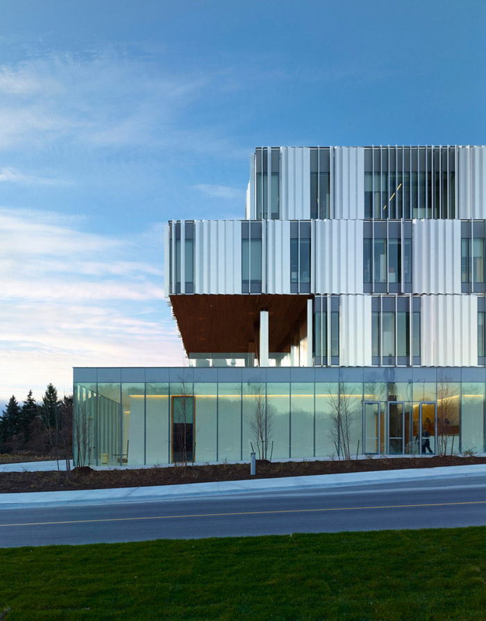 Terrence Donnelly Health Sciences Complex by Kongrats Architects - 谷德设计网