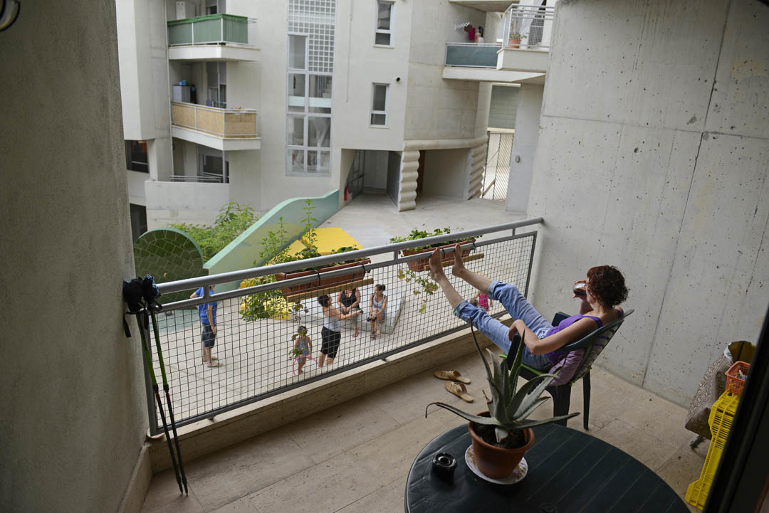 111 Building by Flores Prats - 谷德设计网