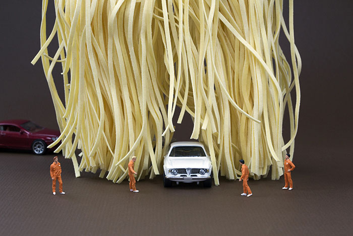 Big Appetites series by Christopher Boffoli - 谷德设计网