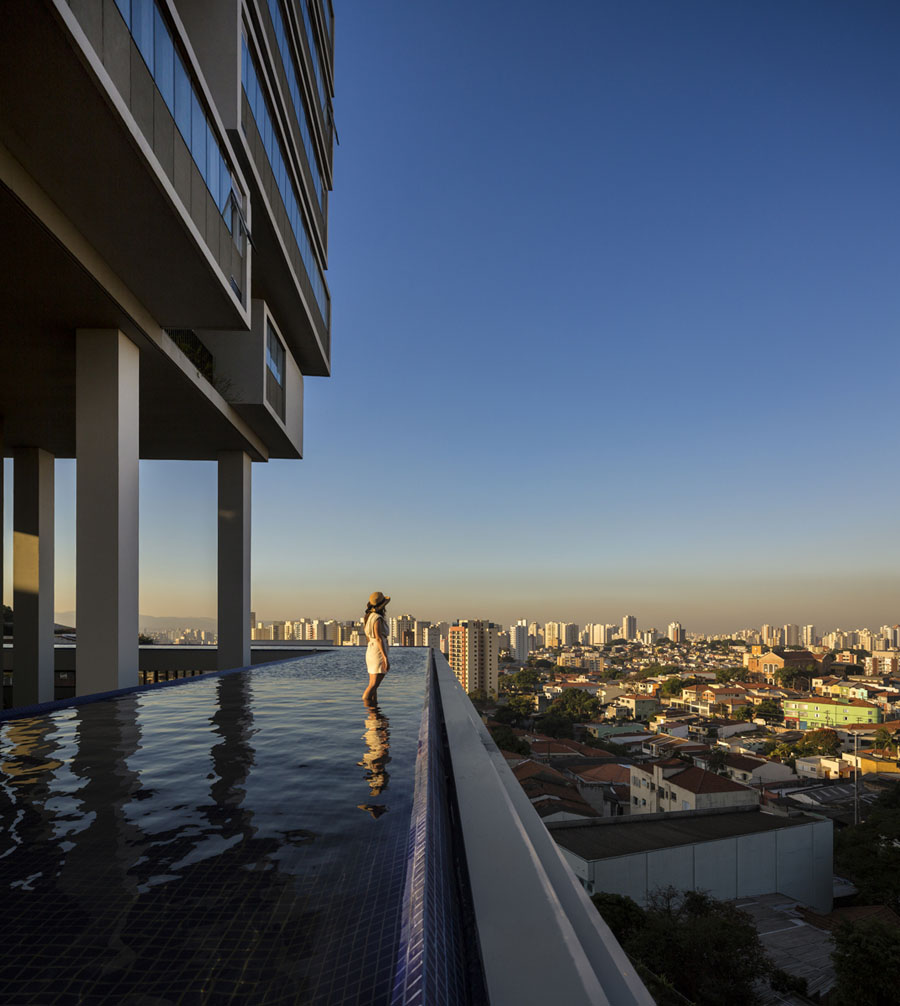 360º Building / Isay Weinfeld - 谷德设计网