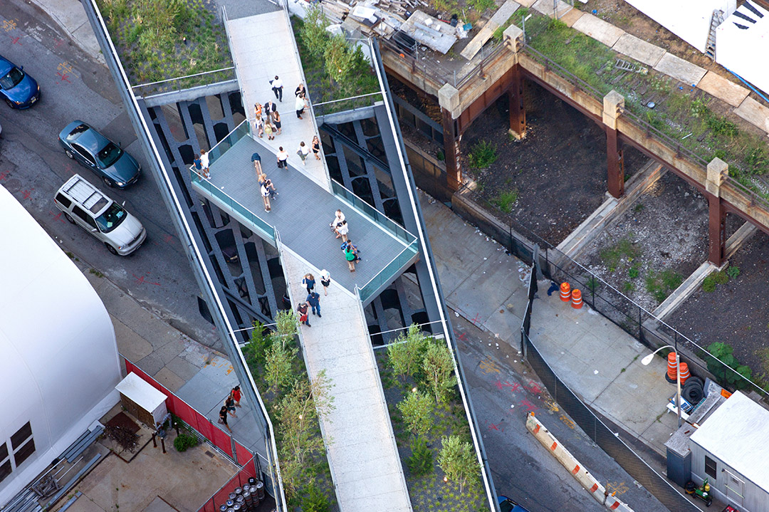 2013ASLA :High Line, Section 2 / James Corner Field Operations, NYC - 谷德设计网