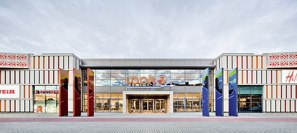Loop 5 Shopping Center, Weiterstadt, Germany / HPP - 谷德设计网