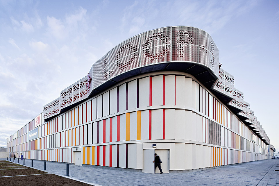 Loop 5 Shopping Center, Weiterstadt, Germany / HPP - 谷德设计网