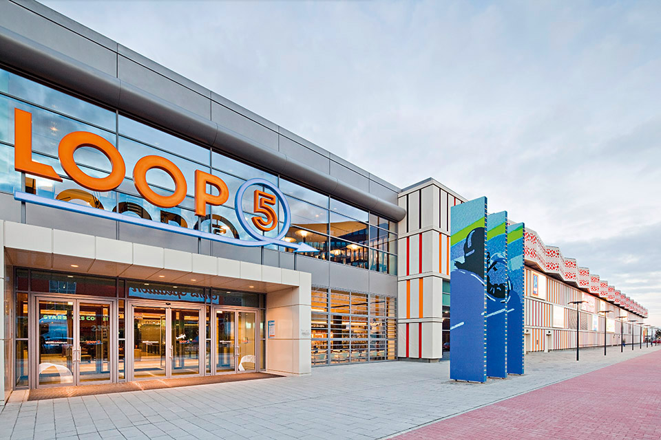 Loop 5 Shopping Center, Weiterstadt, Germany / HPP - 谷德设计网