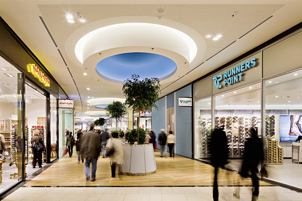 Loop 5 Shopping Center, Weiterstadt, Germany / HPP - 谷德设计网
