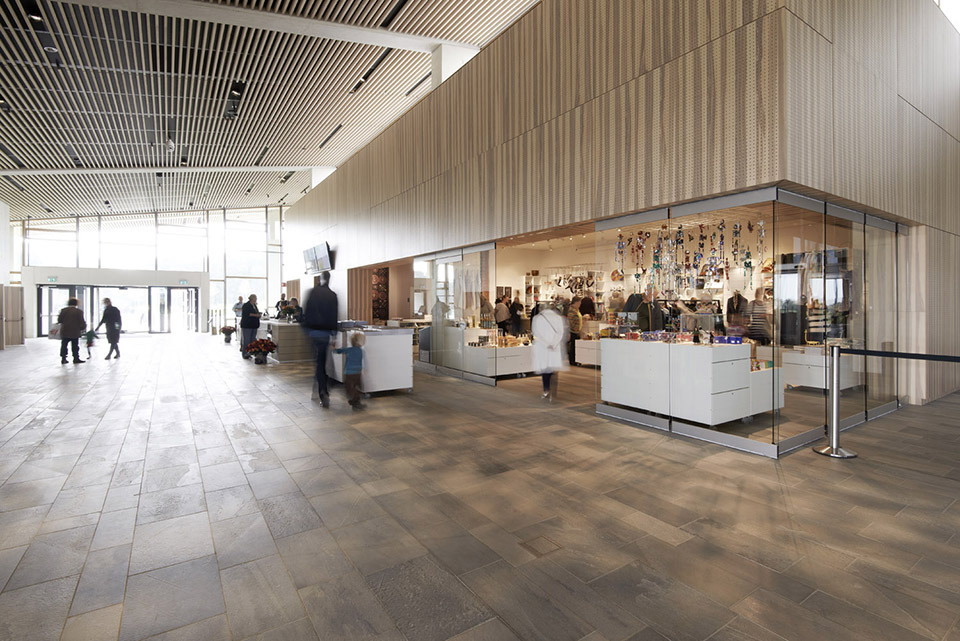 Moesgaard Museum, Aarhus, Denmark by Henning Larsen Architects - 谷德设计网