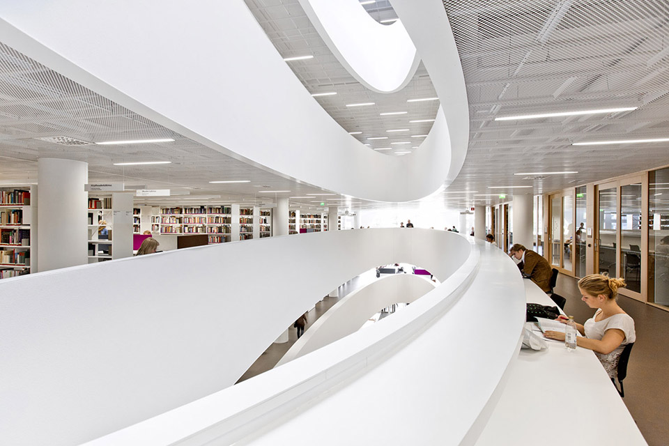 Helsinki University Main Library,Helsinki, Finland / Anttinen Oiva Architects - 谷德设计网