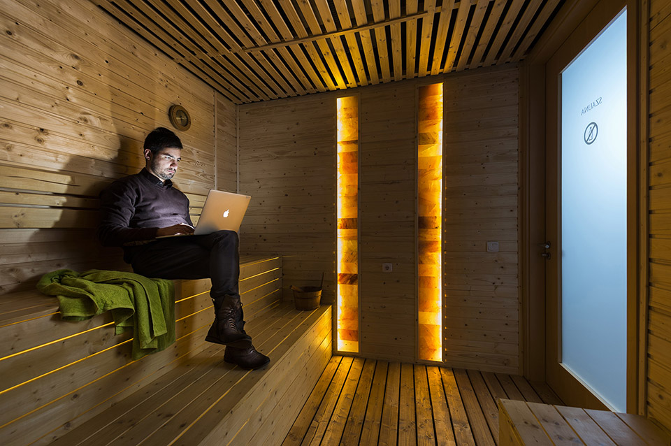 Google Budapest–SPA office / Graphasel Design Studio - 谷德设计网