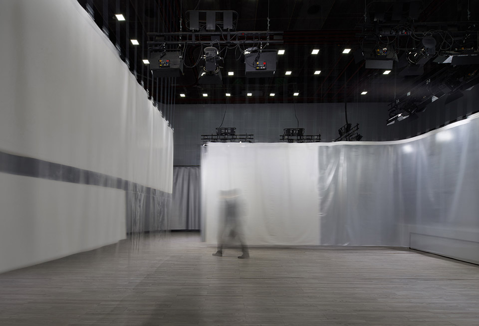 MOVING SPACE, Interior Design for Media Lab of Beijing Institute of ...