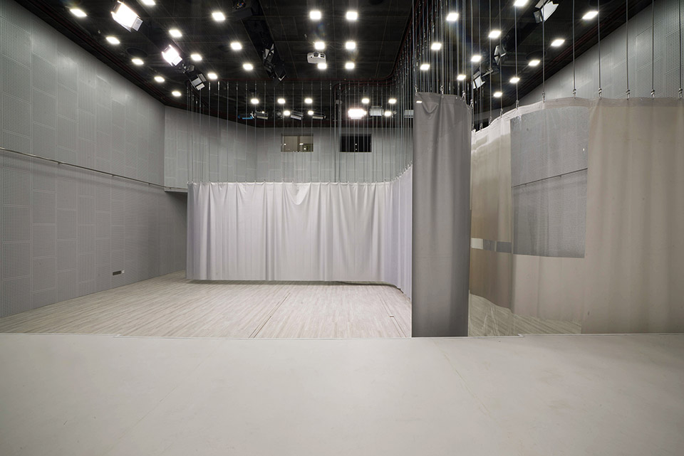 MOVING SPACE, Interior Design for Media Lab of Beijing Institute of ...