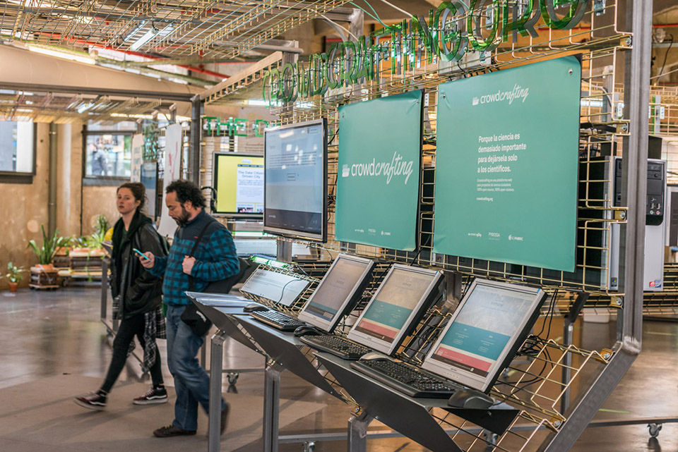 OJO AL DATA Exhibition Design / PKMN Architectures - 谷德设计网