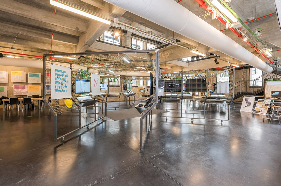 OJO AL DATA Exhibition Design / PKMN Architectures - 谷德设计网