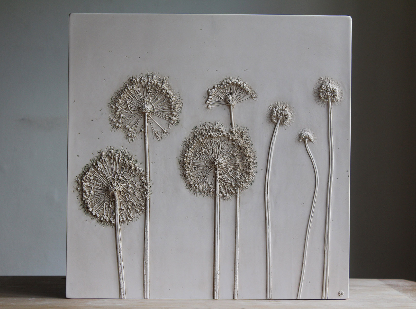 The Ultimate in Pressed Flowers by Rachel Dein - 谷德设计网