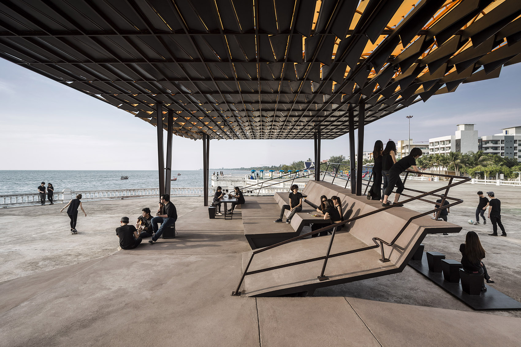 ’The Flow’ – A Multipurpose Pavilion by Department of Architecture - 谷德设计网