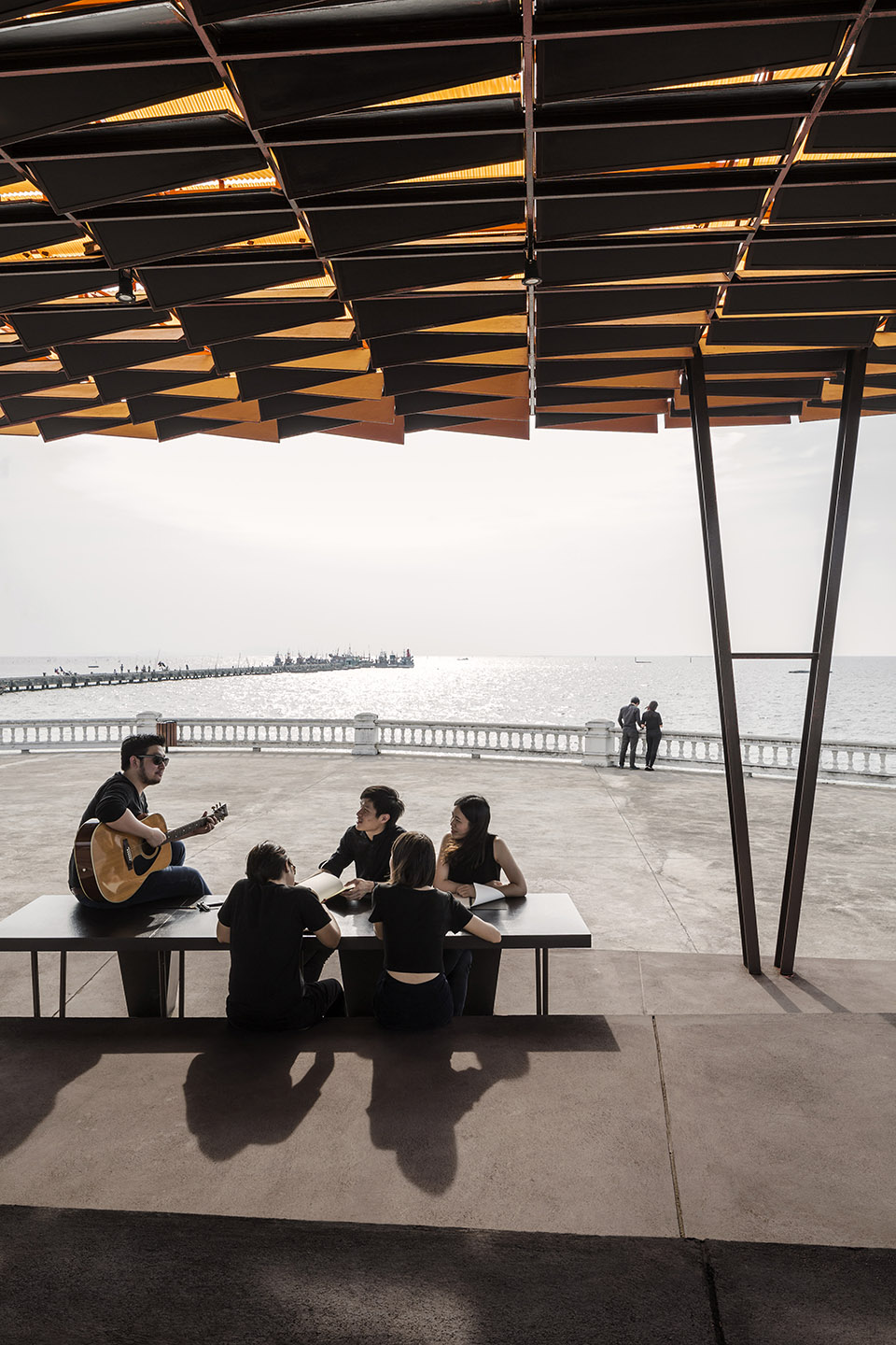 ’The Flow’ – A Multipurpose Pavilion by Department of Architecture - 谷德设计网