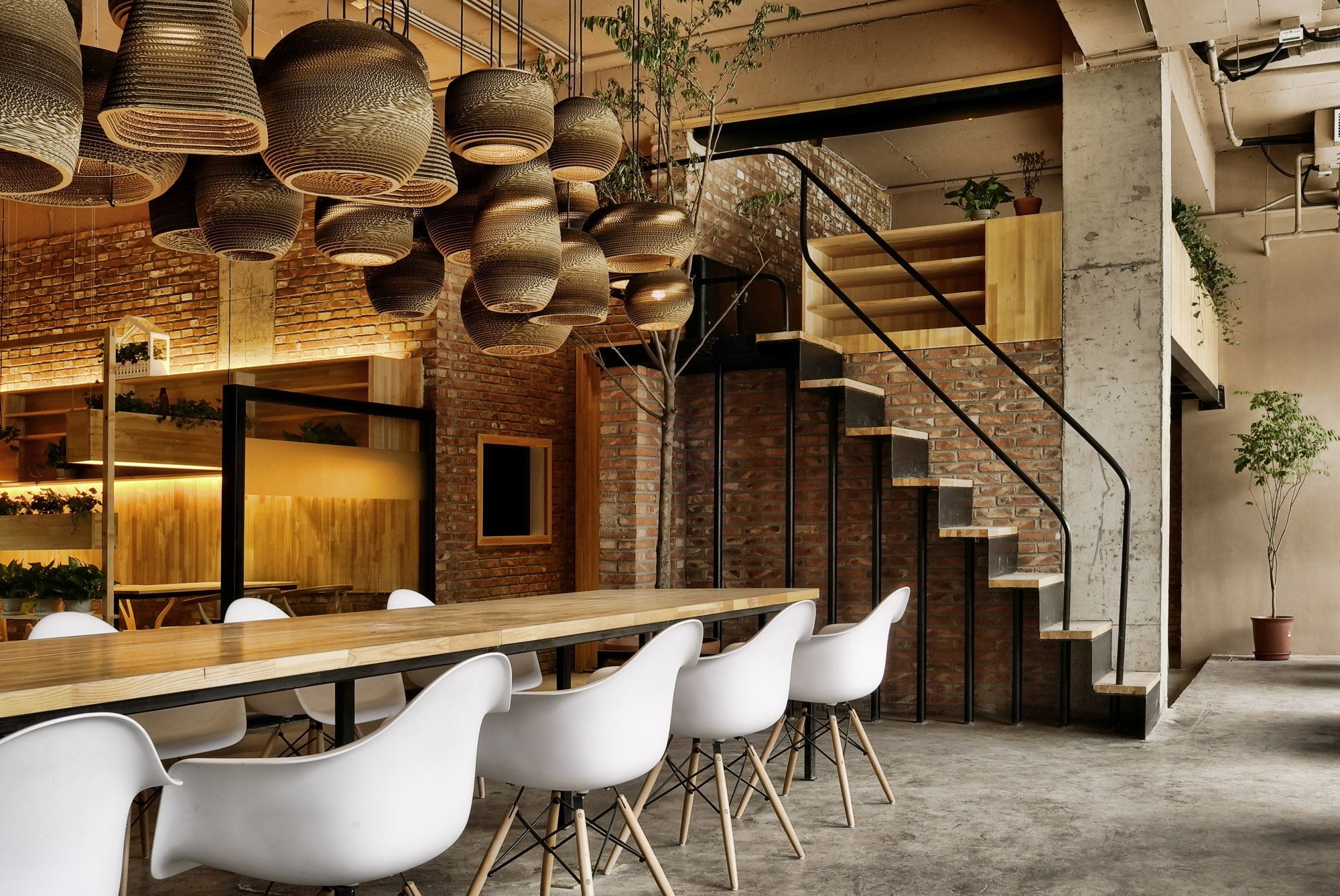 Shan Cafe, Beijing by Robot 3 - 谷德设计网