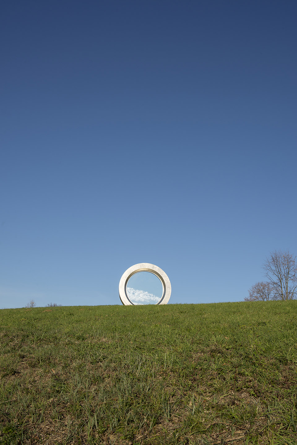 Gordan Lederer Memorial by NFO - 谷德设计网