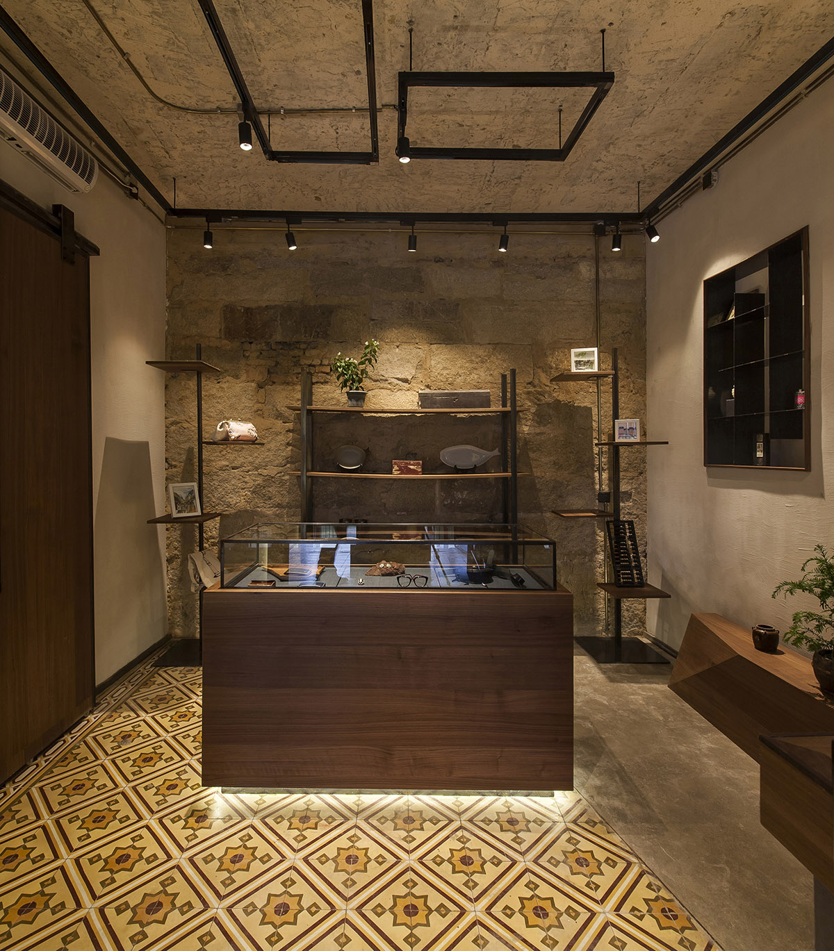 May pai shop by xiamen ksen design consultant - 谷德设计网