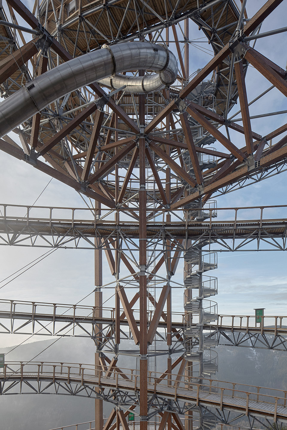 Sky walk by FRANEK ARCHITECTS - 谷德设计网