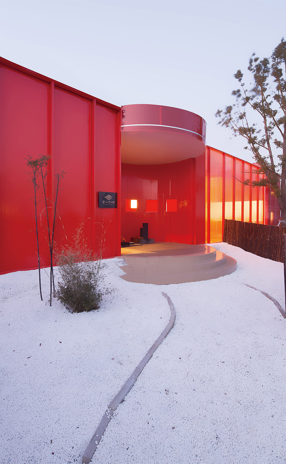 Purple River villa sales center by Wutopia lab - 谷德设计网