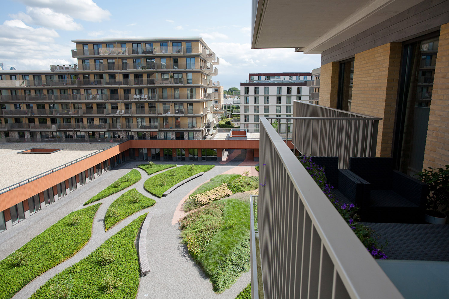 Amstelveen Zonnehuis Care Home Landscape by HOSPER - 谷德设计网