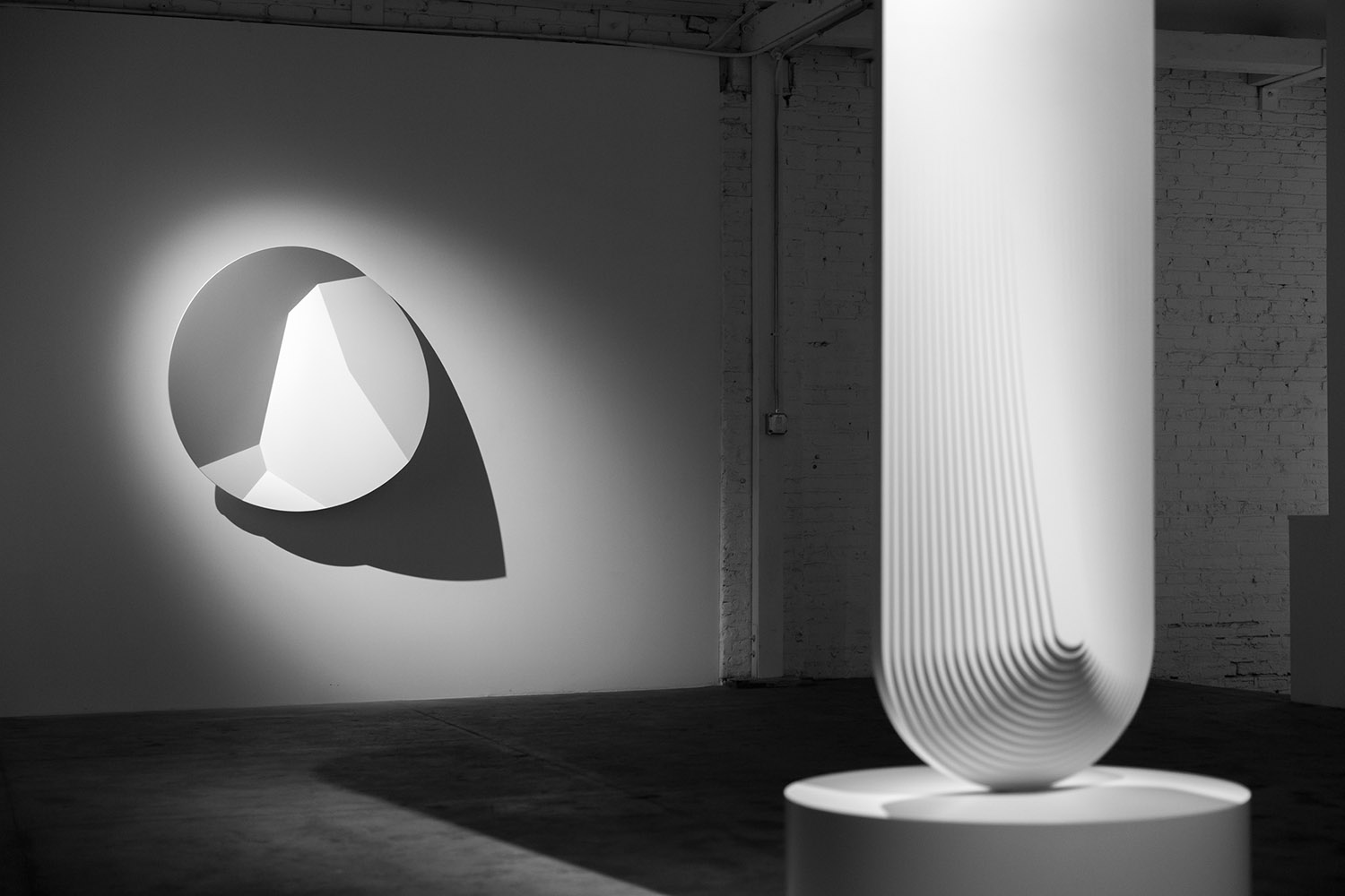 Light + Shadow Works by Phillip K Smith III - 谷德设计网