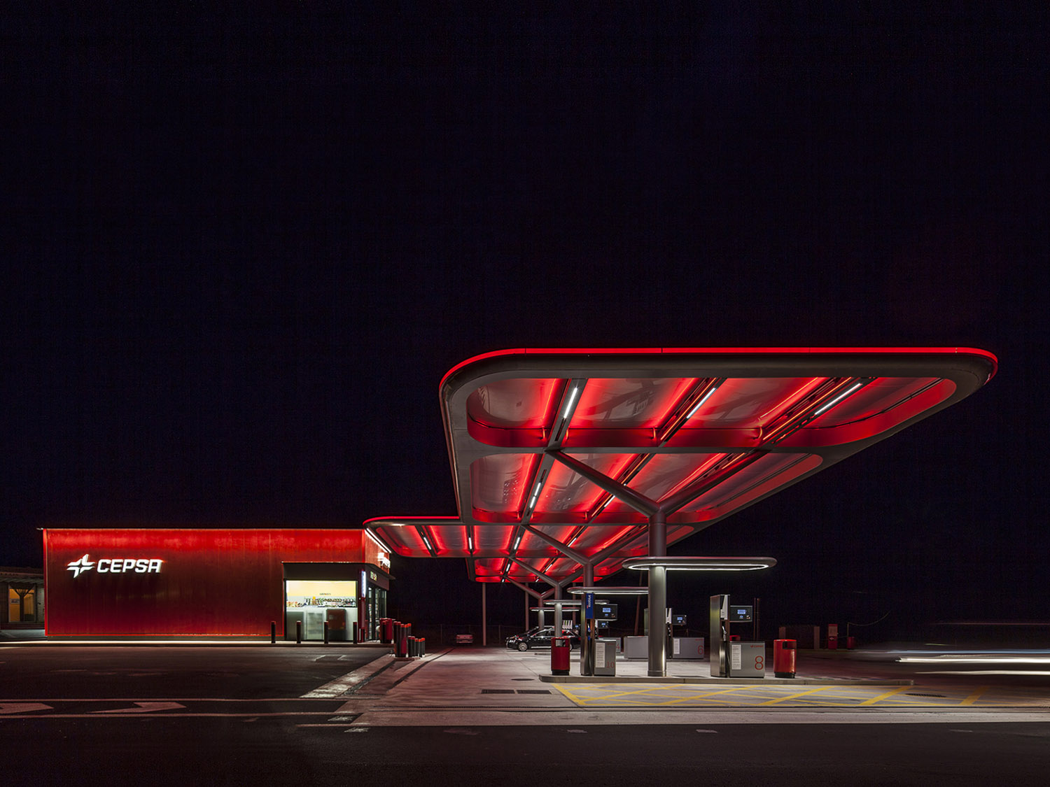 CEPSA, new Flagship Service Station,Adanero, Ávila, Spain - 谷德设计网