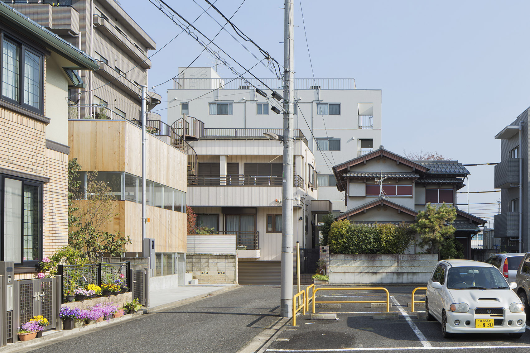 Nerima House by Elding Oscarson - 谷德设计网
