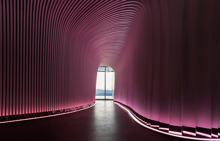 V+ Lounge by the West Lake / Studio Waffles and LYCS Architecture - 谷德设计网