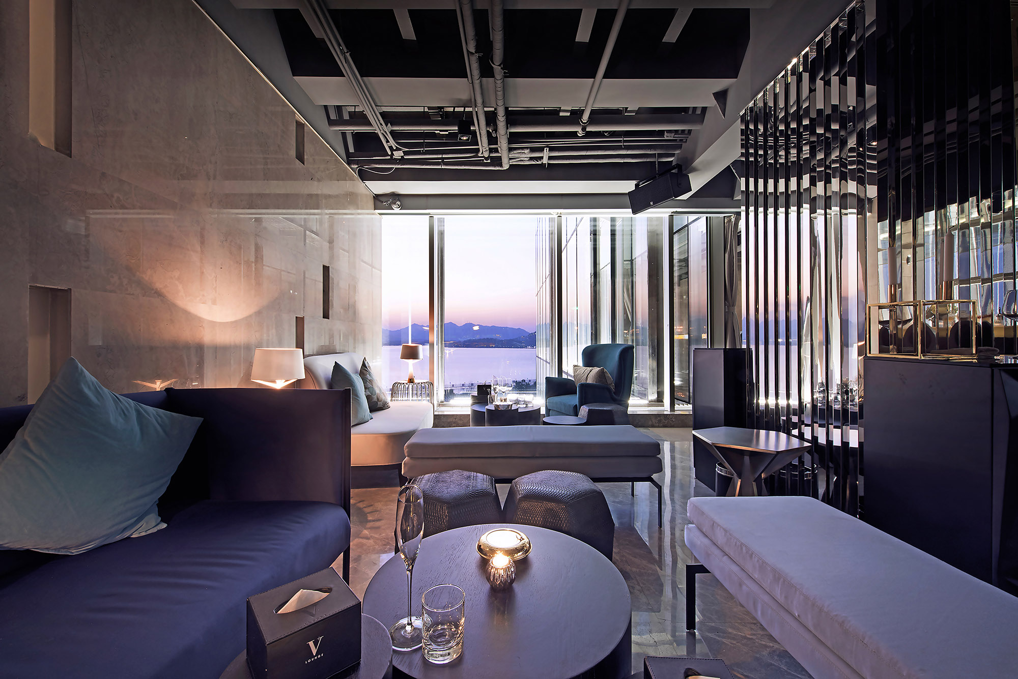 V+ Lounge by the West Lake / Studio Waffles and LYCS Architecture - 谷德设计网