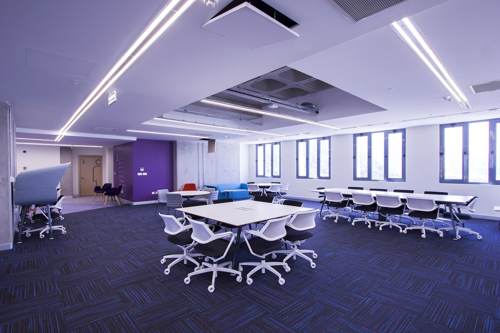 Foreign Language Building at Izmir University of Economics by AUDB - 谷德设计网