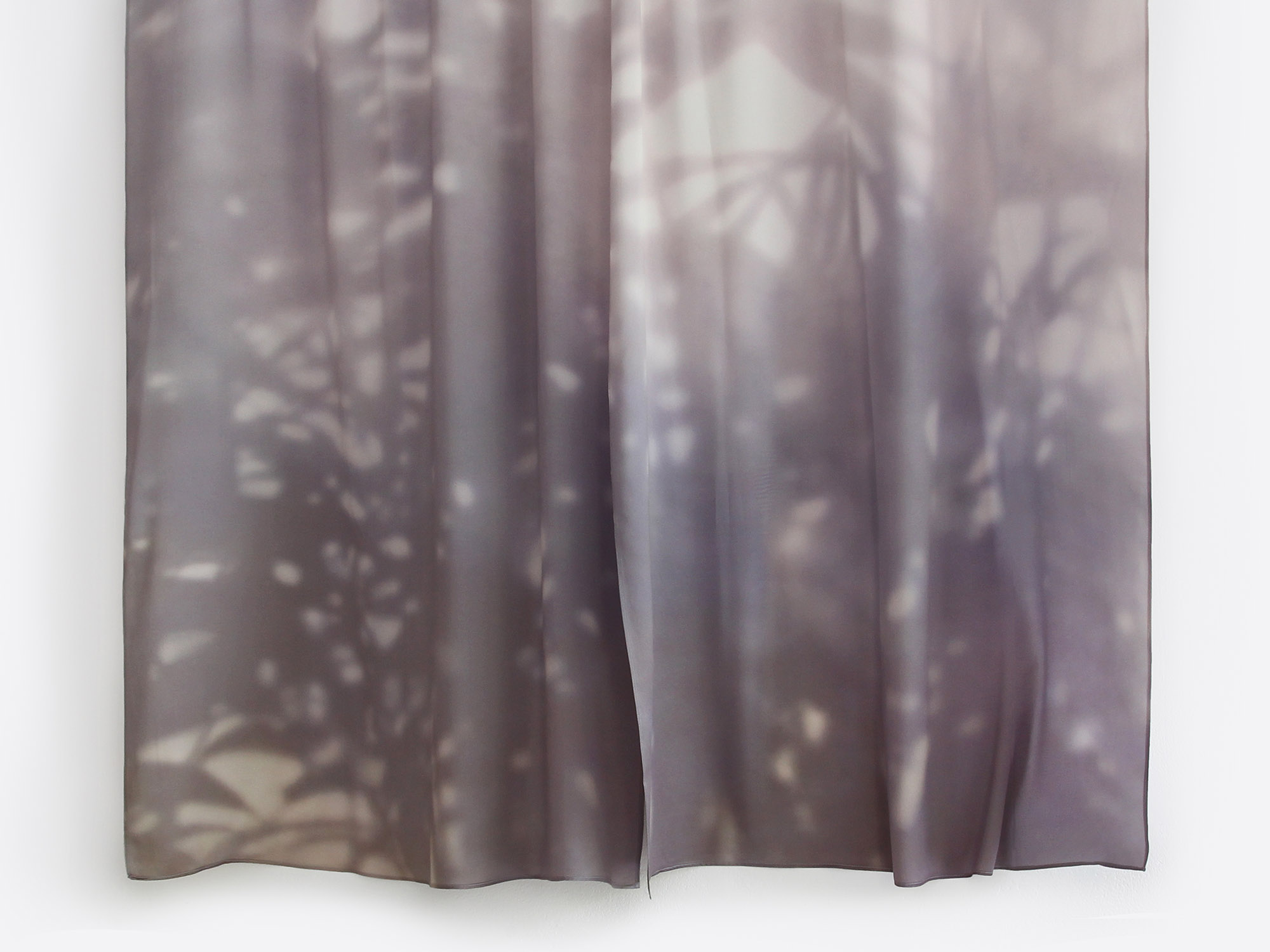 Shadow Curtains by Louie Rigano - 谷德设计网