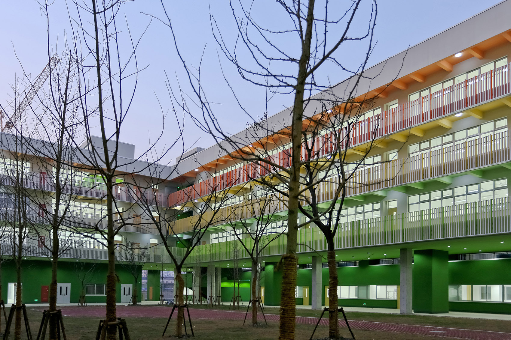 Songdian Road Junior High School, Qingpu, Shanghai by Atelier Z+ - 谷德设计网