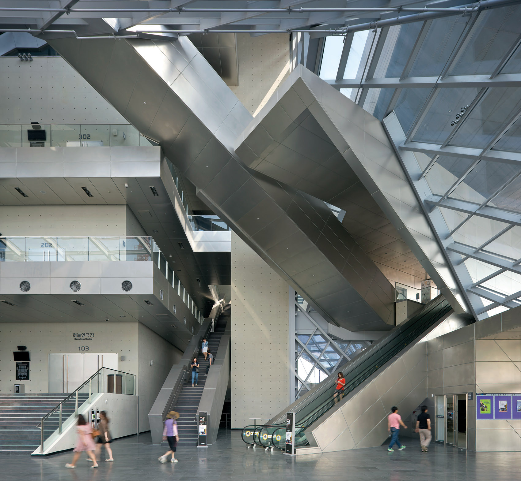 Busan Cinema Center, Busan, South Korea by Coop Himmelb(l)au - 谷德设计网