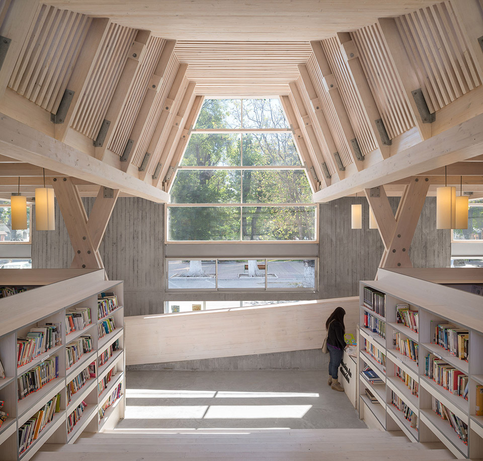 Public Library of Constitución by Sebastian Irarrázaval Arquitecto - 谷德设计网