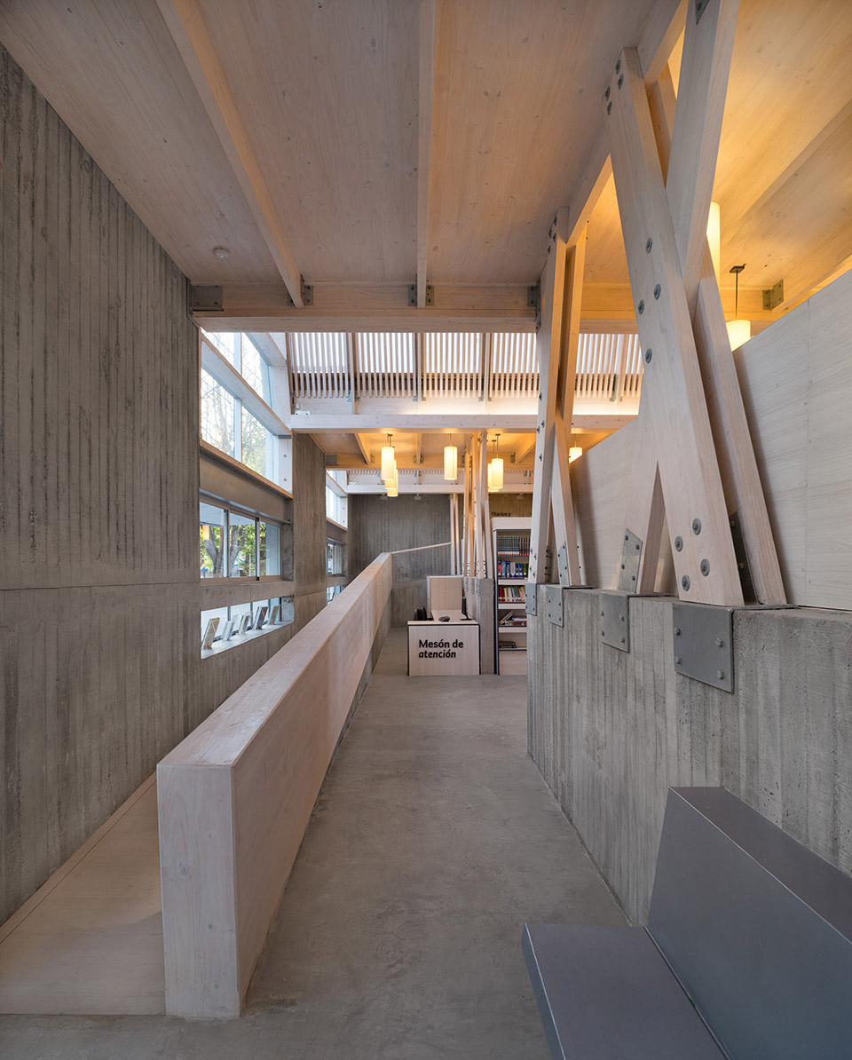 Public Library of Constitución by Sebastian Irarrázaval Arquitecto - 谷德设计网