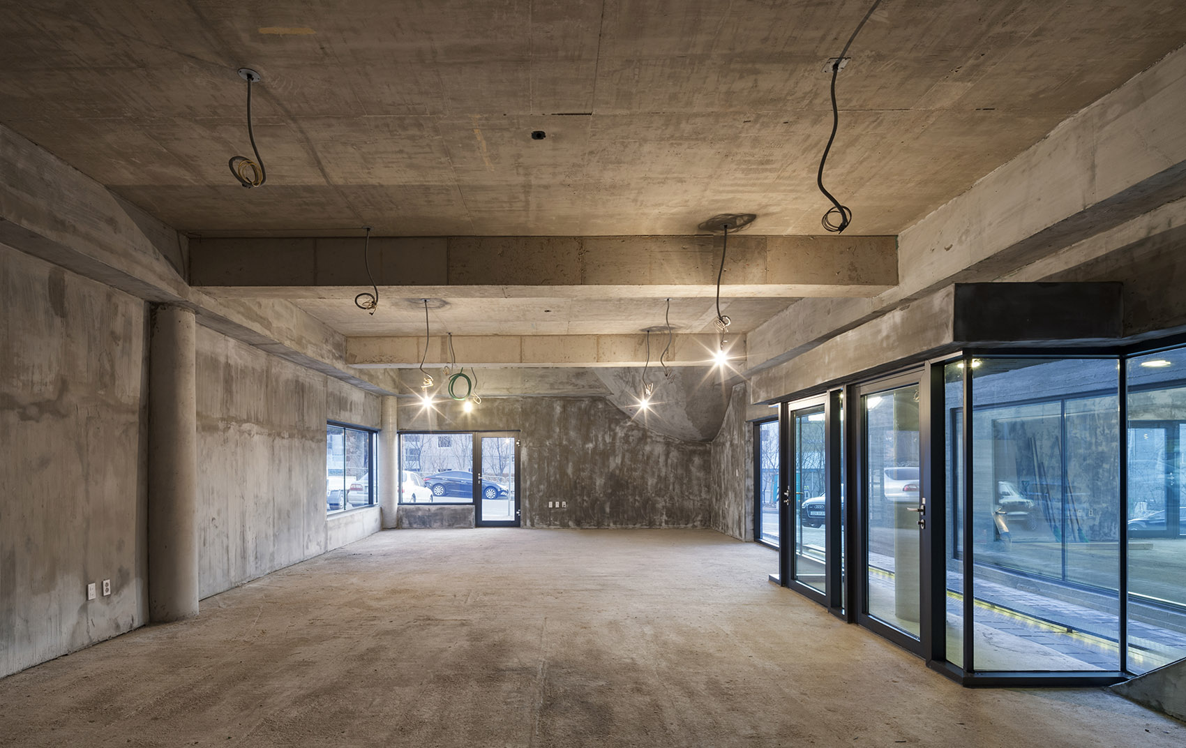 Two Moon by Moon Hoon - 谷德设计网