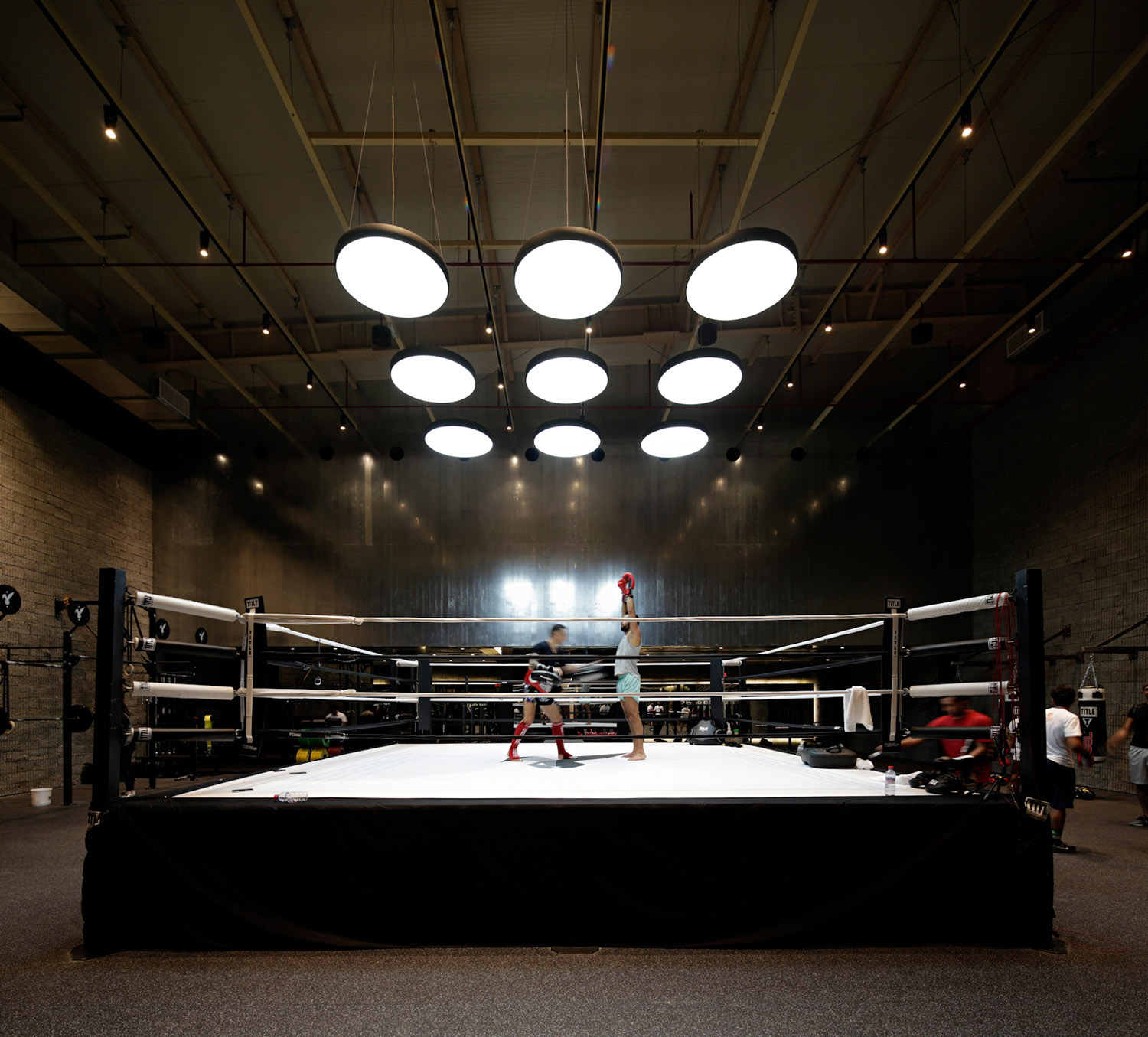 The Burrow Boxing Gym / LAB 100 - 谷德设计网