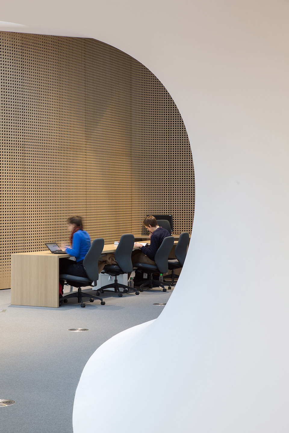 The Investcorp Building / Zaha Hadid architects - 谷德设计网