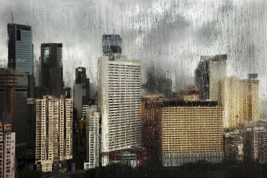 City in the Rain / Christophe Jacrot - 谷德设计网