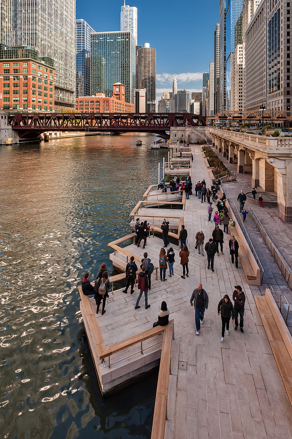 Chicago Riverwalk Expansion by Sasaki - 谷德设计网