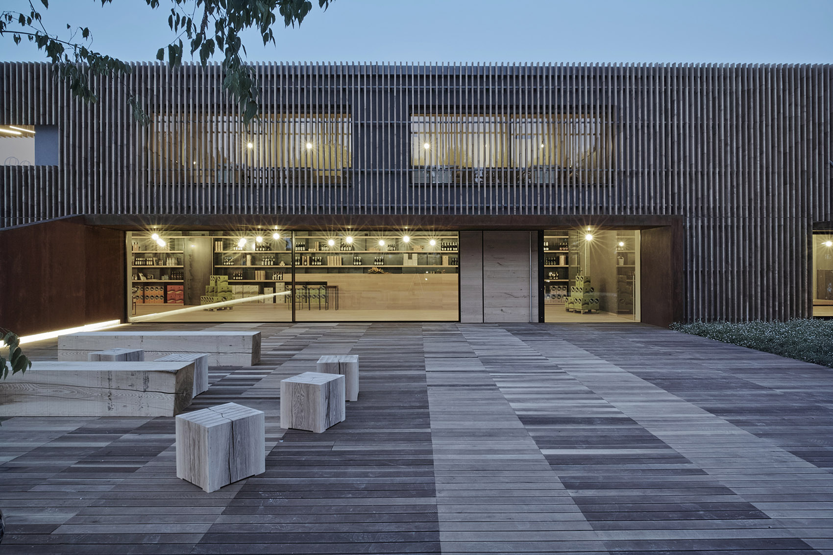 LA CANTINA PIZZOLATO, NEW BIO WINERY / MADE associati - 谷德设计网