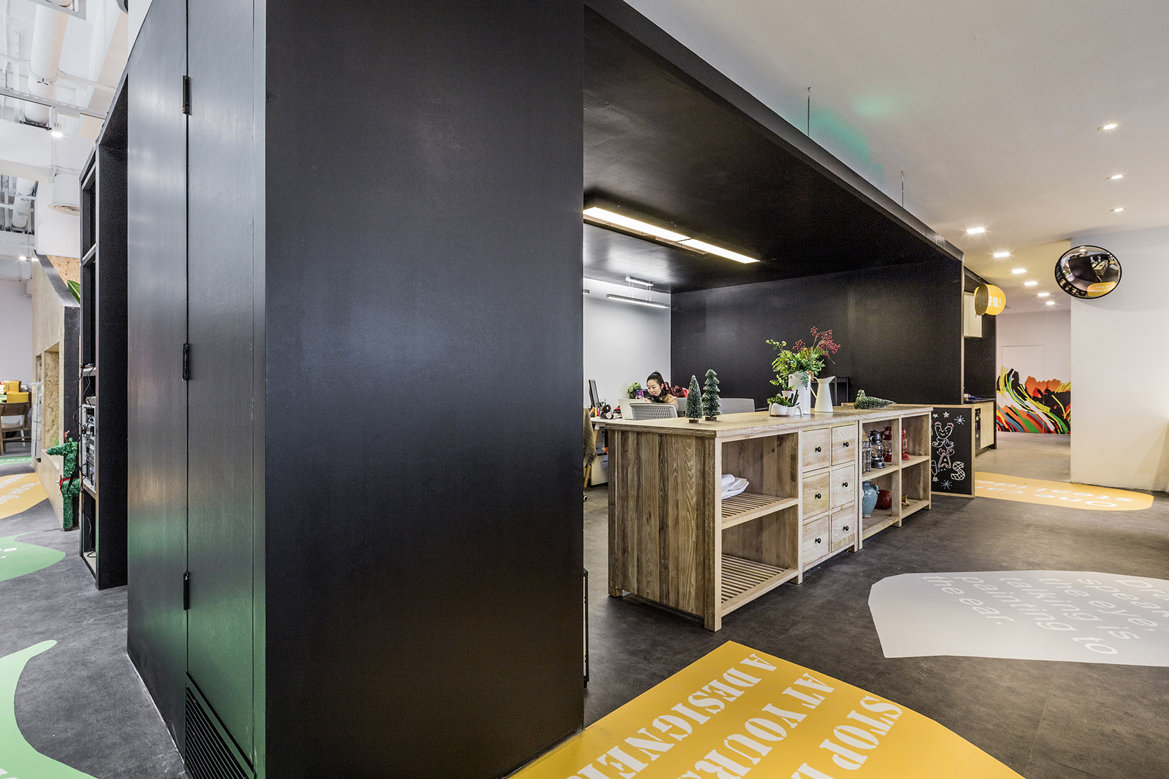 Hwayon Space Design Shenzhen Headquarters / Hwayon Space Design - 谷德设计网