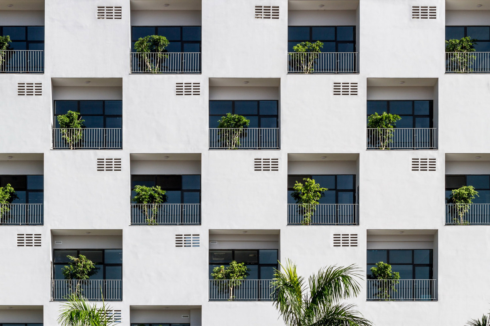 The administration building of FPT university / VTN Architects (Vo ...