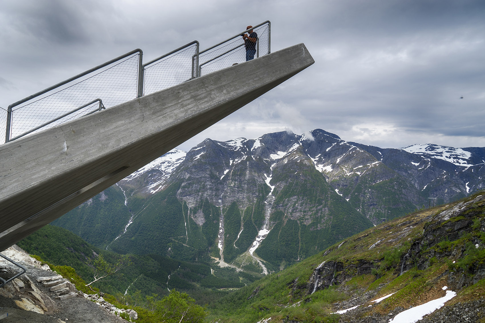 THE GAULAR MOUNTAIN ‐ SET FOR REST / CODE arkitektur - 谷德设计网
